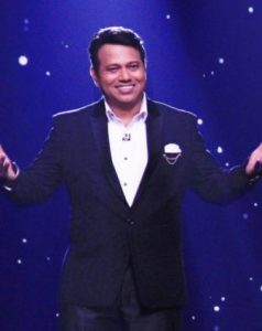 Sanjay Jadhav : Biography, wiki, age, height, net worth, marathi movies ...